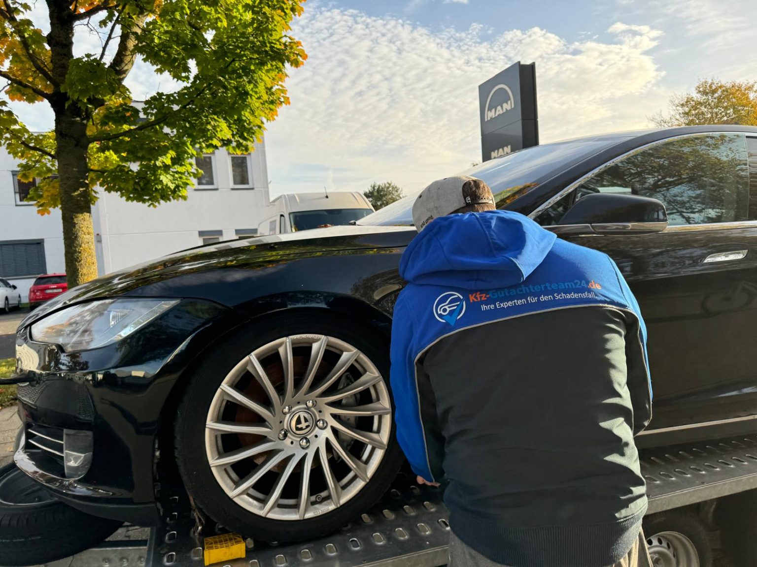 Kfz Gutachter - Kfz-Gutachterteam24.de